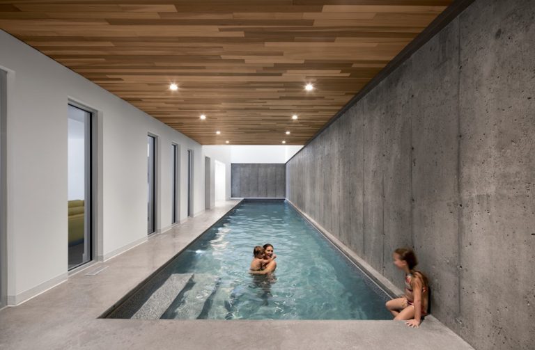 A hidden pool in the heart of the home - Australian Design Review