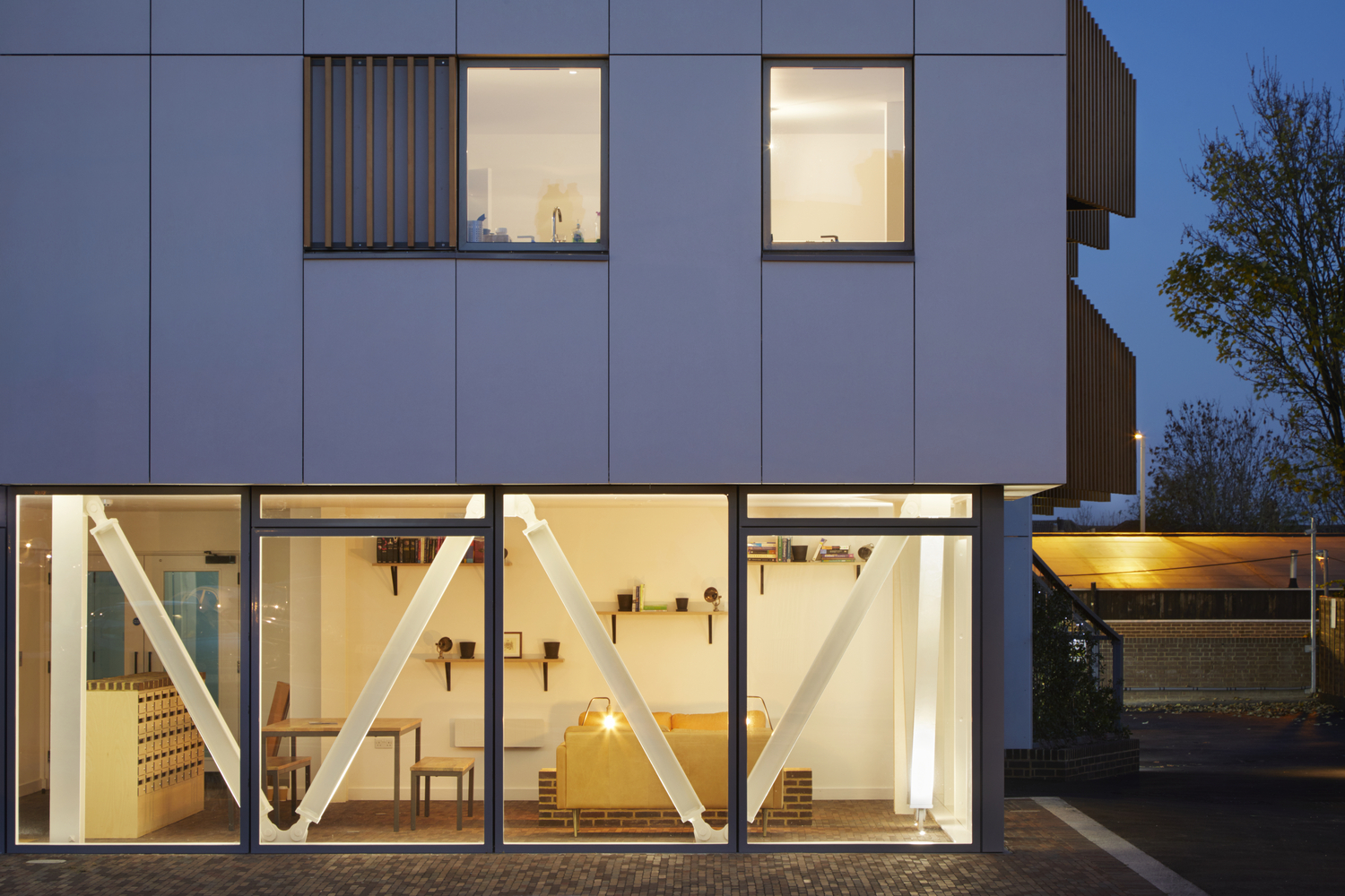 Lessons in light: Alma-nac designs London apartments with dual aspect ...
